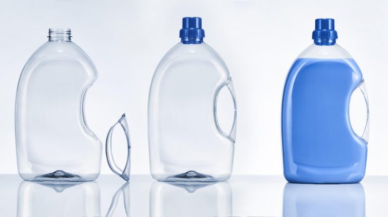 PET-Flasche mit eingeklebtem Griff - Kuhn Fachverlag